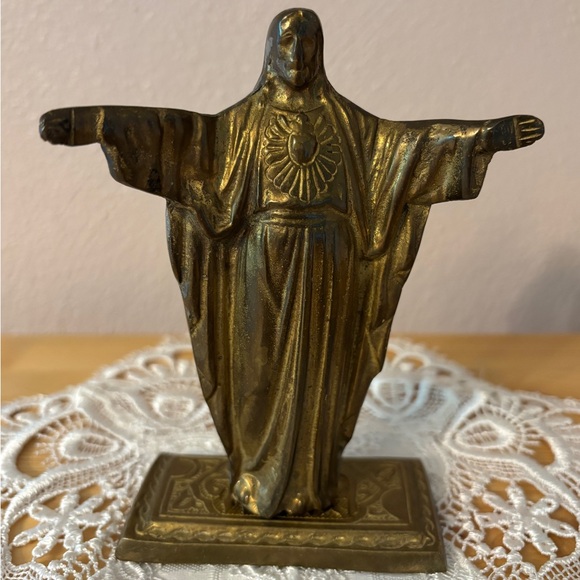 Accents | Vintage Sacred Heart Of Jesus Statue Damas Syrie Christian ...
